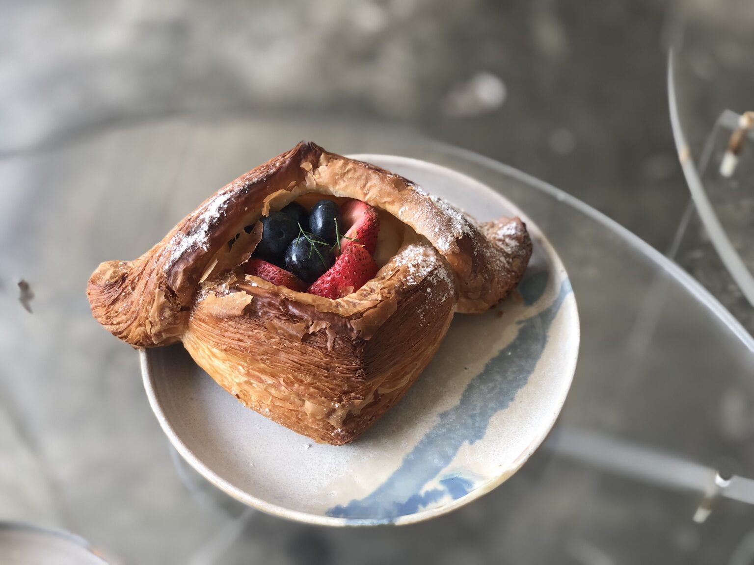 【dou dou bake・ドウドウベイク】インスタ映えする大人気のパン屋さんカフェ【ぺタリンジャヤ】 | 【MYTRA（マイトラ ...